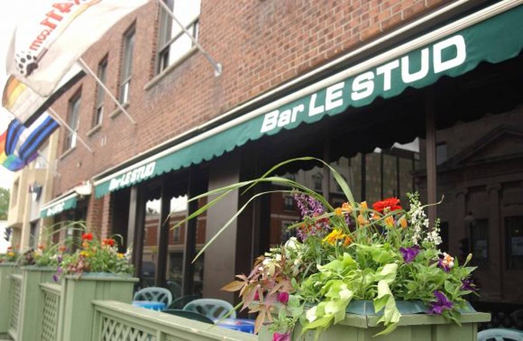 Le Stud Montreal - Gay Bars Guide│misterb&b