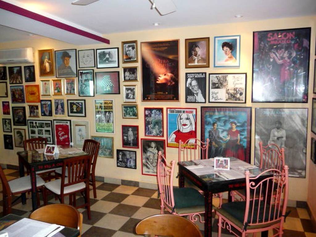 Red Cabbage Puerto Vallarta - Gay Restaurants Guide│misterb&b