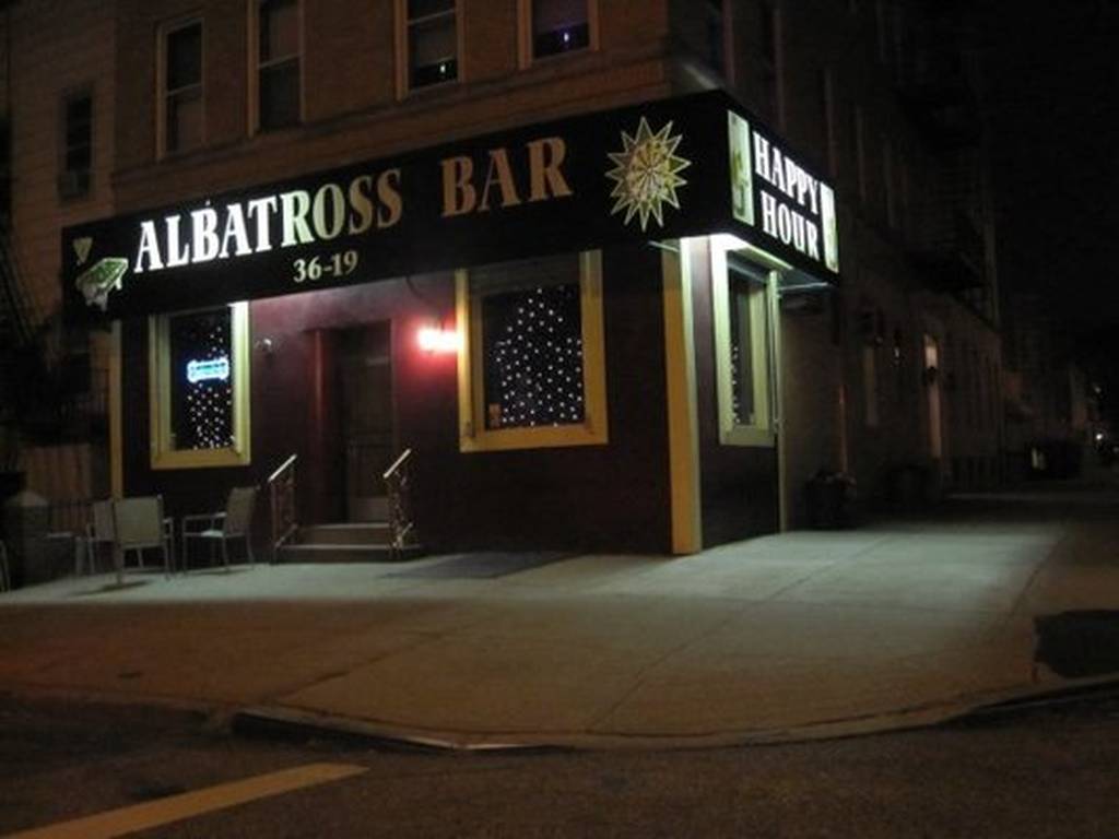 Albatross New York - Guide des bars gays│misterb&b